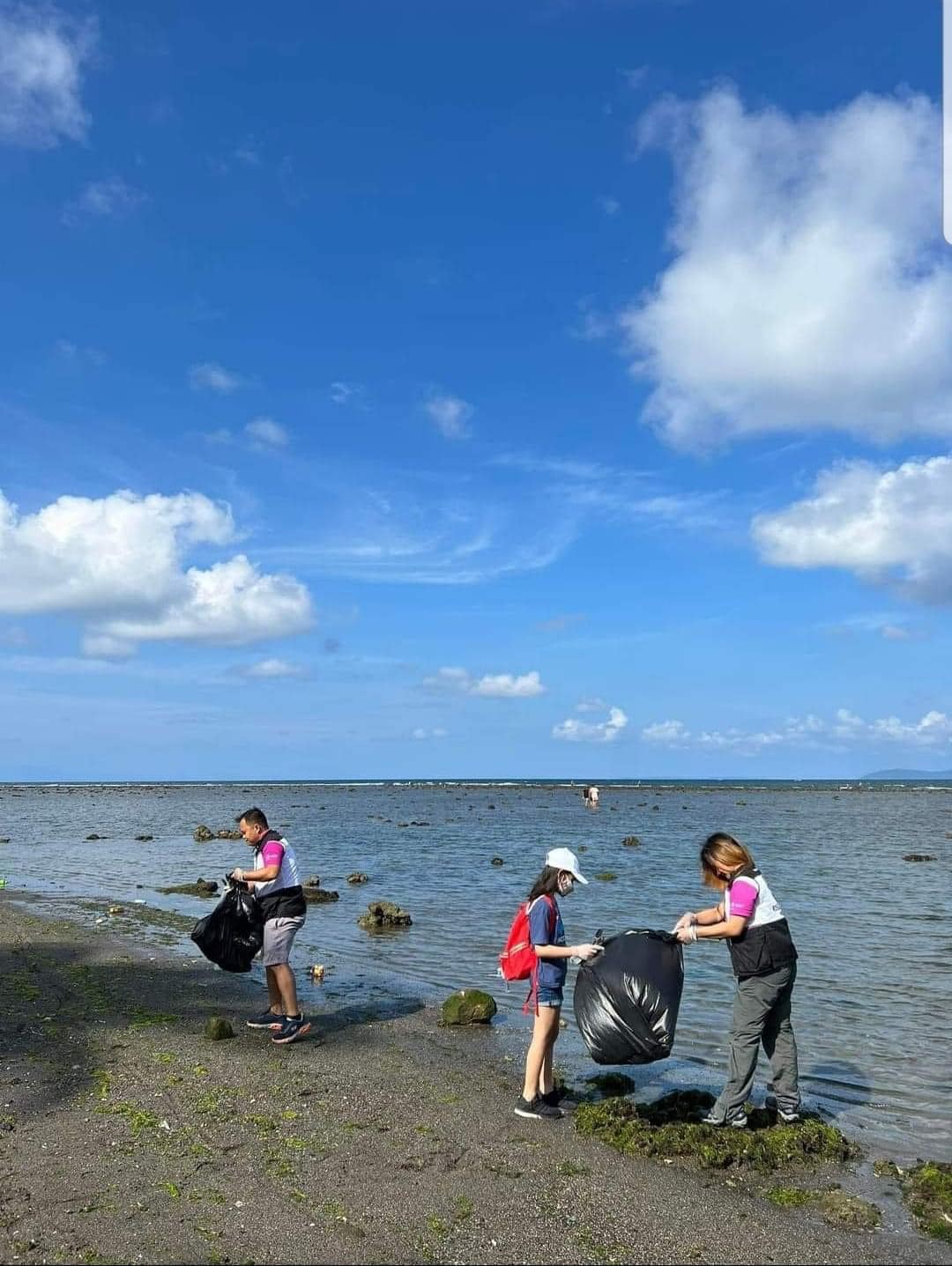 Coastal Clean Up with Rotary Club of Batangas Mid-West – Rotary Club of ...