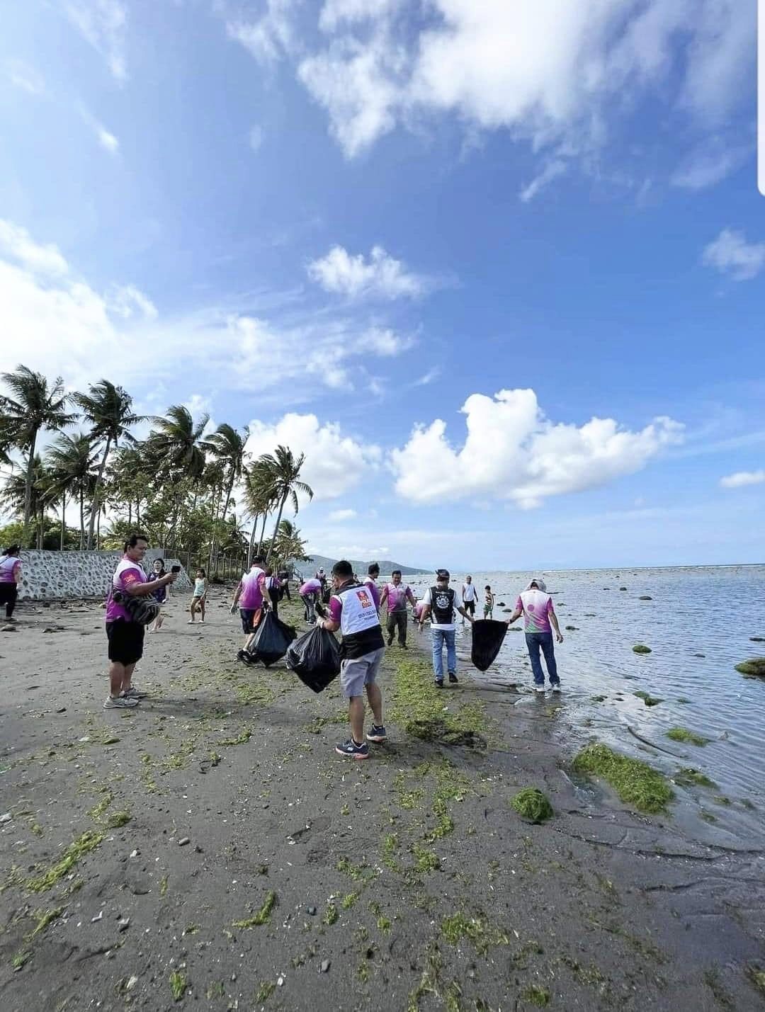Coastal Clean Up with Rotary Club of Batangas Mid-West – Rotary Club of ...